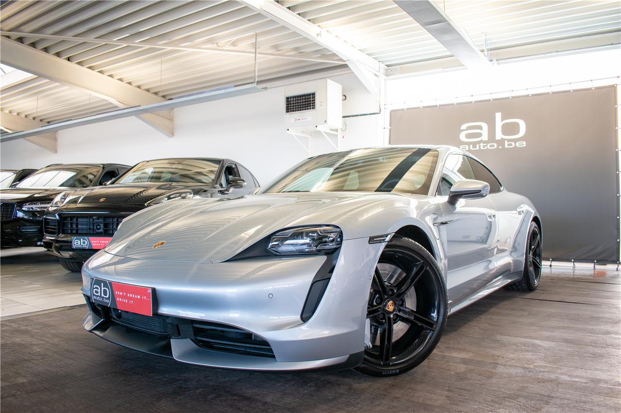 Porsche Taycan TURBO, SOUND-PACK, SPORT CHRONO, LED, PASM + SMART LIFT ...